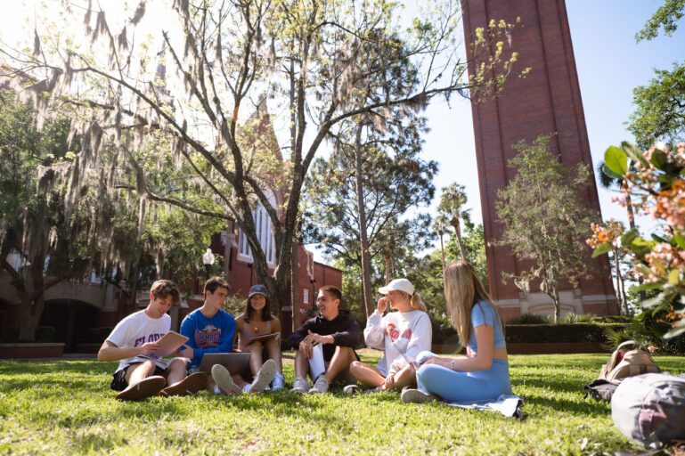 A Freshman's Guide to Student Housing at UF (Updated for 2024)